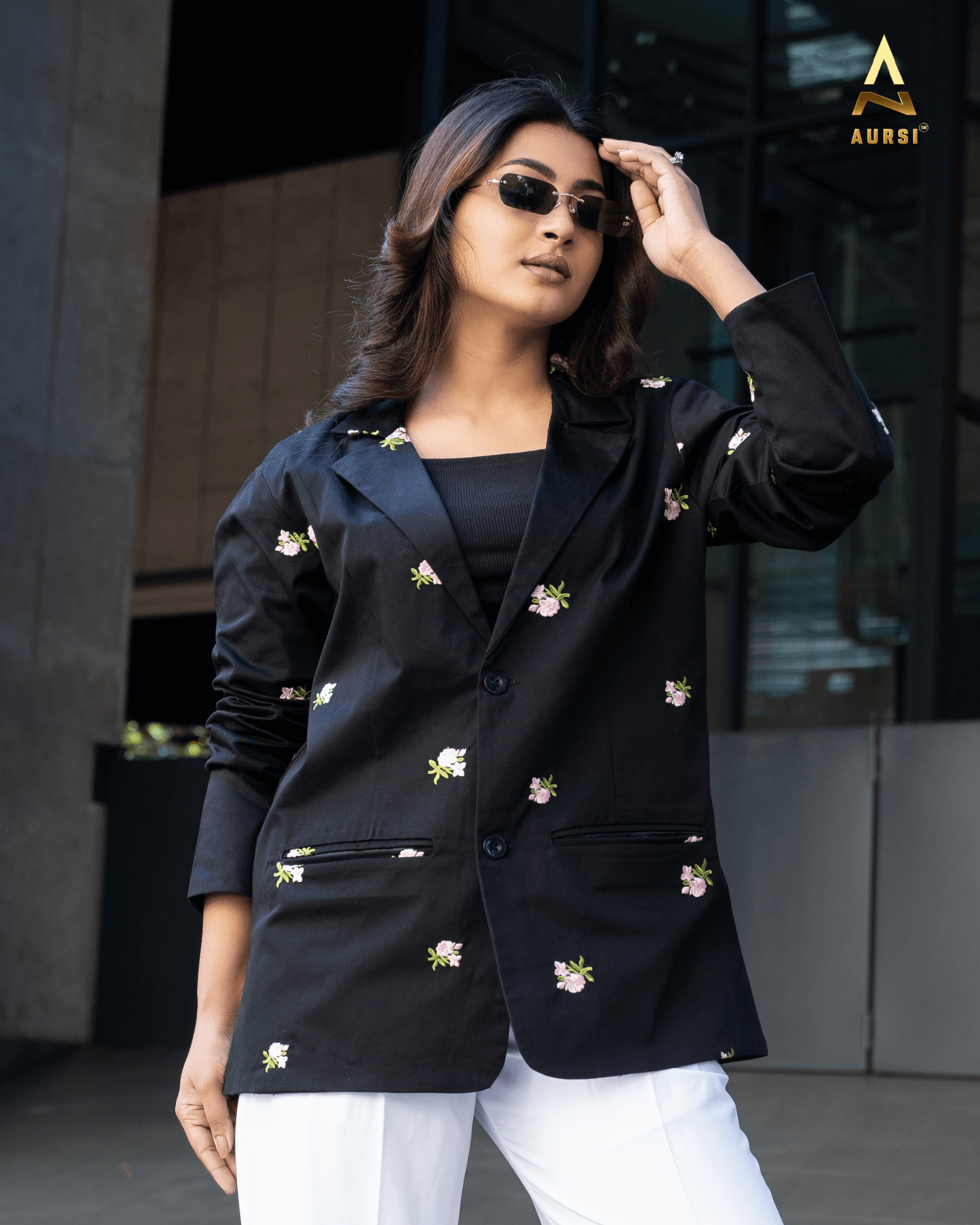 Embroidered Light Shell Blazer 25-07 – AURSI